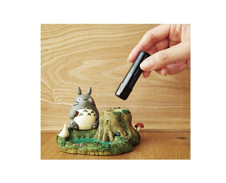 Ghibli My Neighbor Totoro Seal Stand – Hello Japan